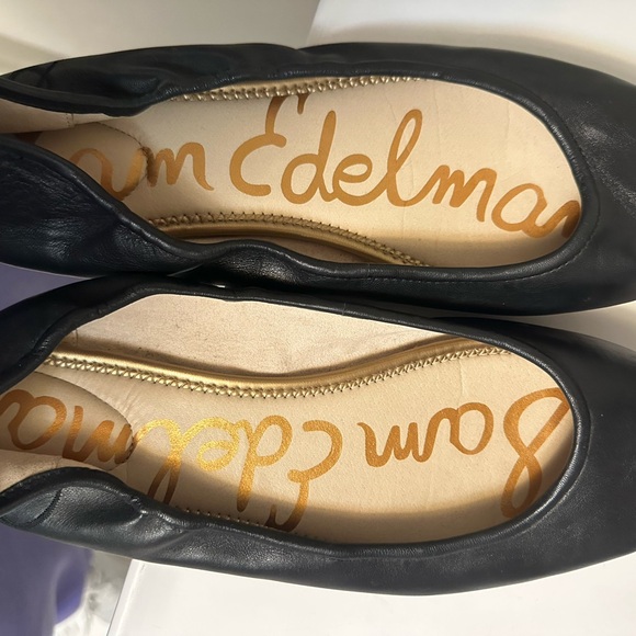 Sam Edelman | Shoes | Sam Edelman Black Leather Flats | Poshmark